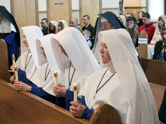CMRI: Congregation of Mary Immaculate Queen