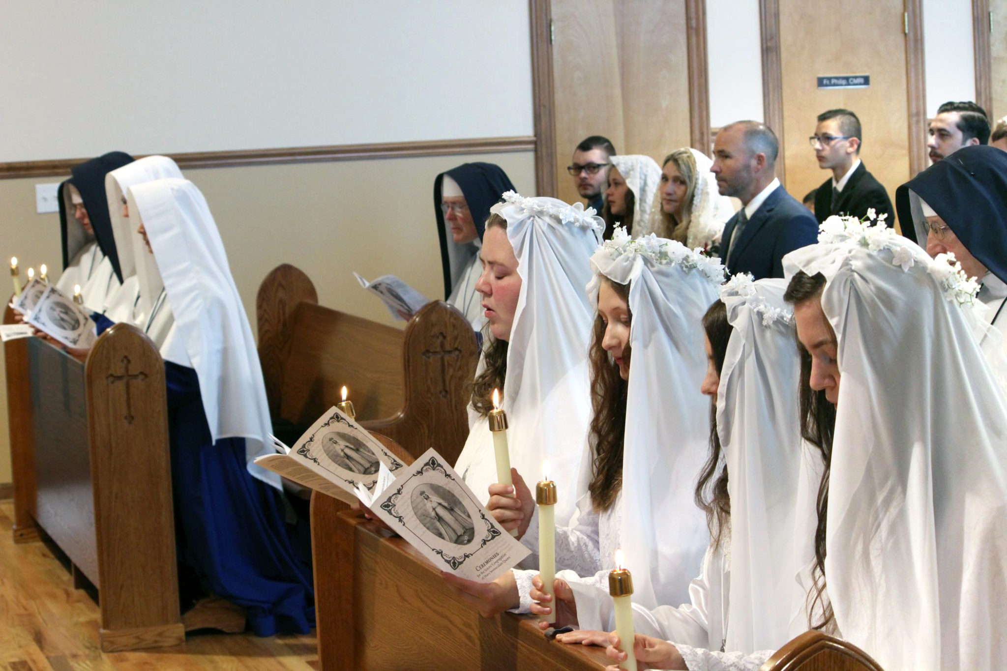 CMRI: Congregation of Mary Immaculate Queen